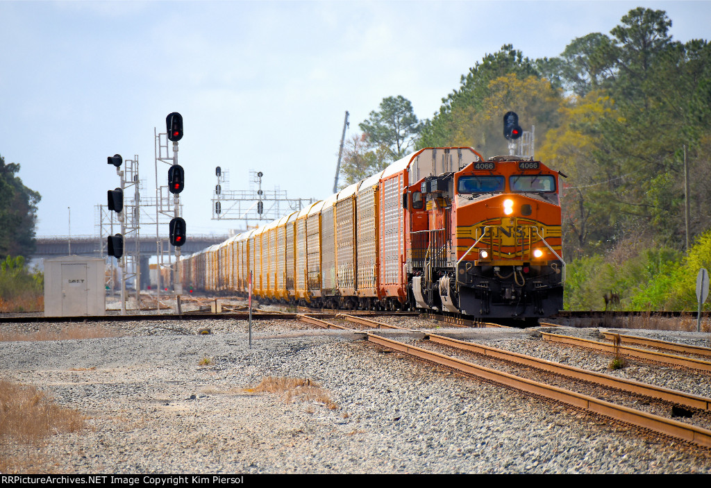 BNSF 4066